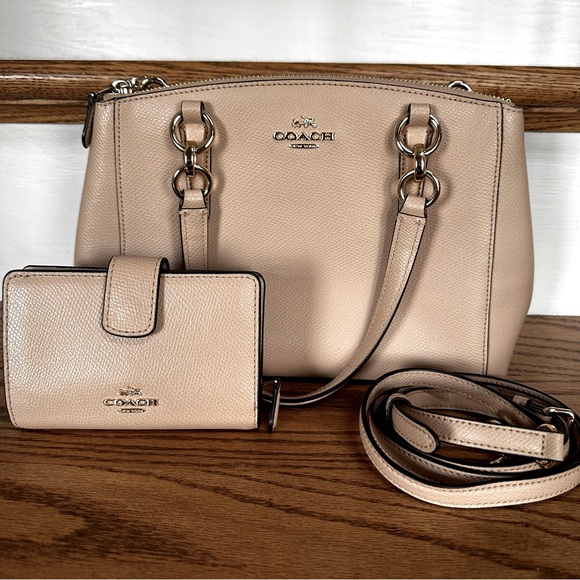 Coach | Bags | Coach Mini Christie Crossbody With Detachable Strap And ...